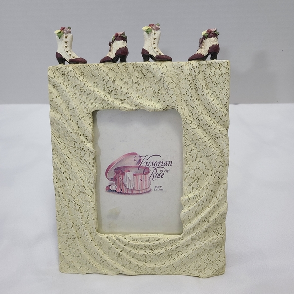 Figi | Accents | Figi Graphics Frame Victorian Rose 3d Frame With Shoe ...